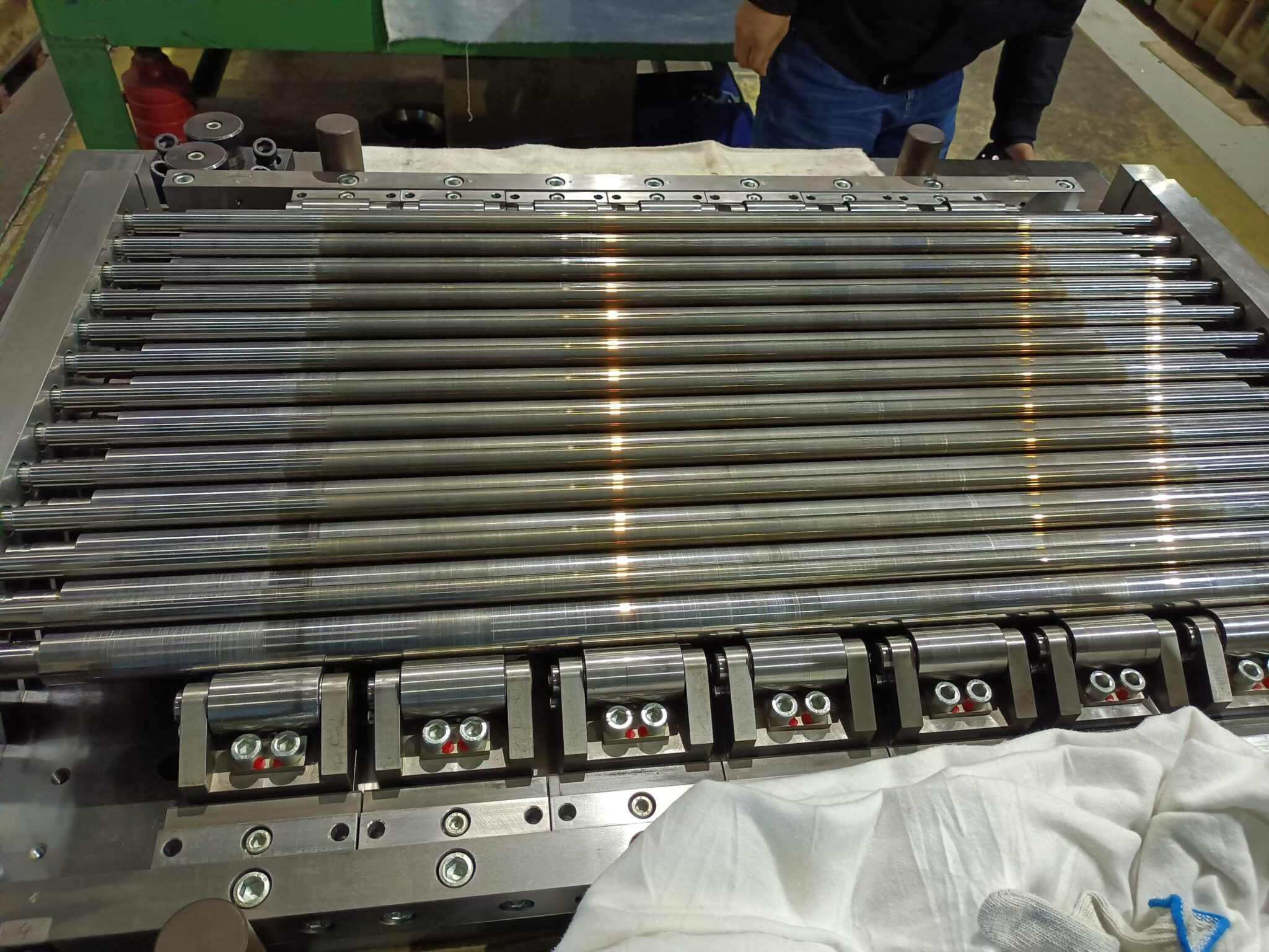 tension leveler roll cassettes with 16mm dia. work roll with high ...